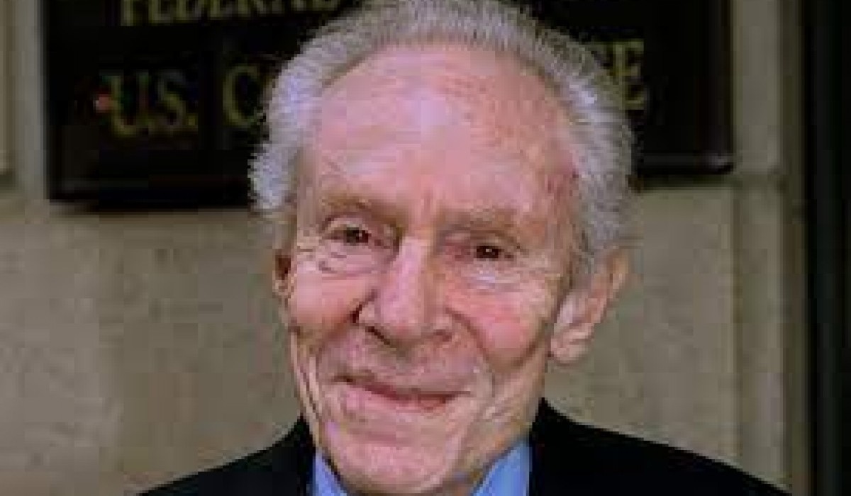 Aaron Feuerstein, 95 | Fabrics & Furnishings International is the ...